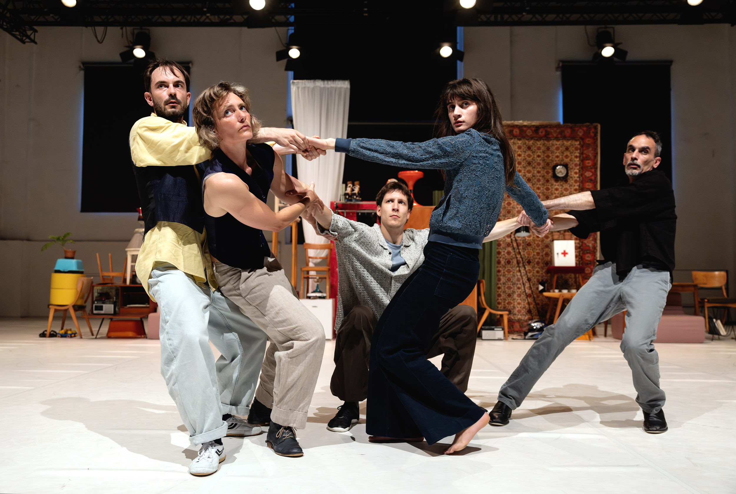 Maja Delak: Declarations (by J. Tannahill) - emanat